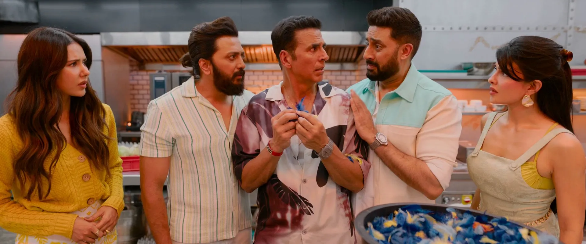 Housefull 5B 2025 WEB-DL | Dubbed Hindi Movie | FilmyFly